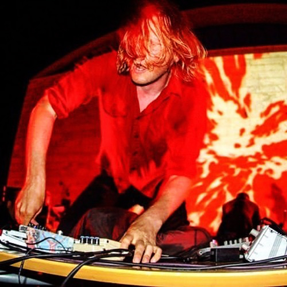 Raras Músicas: Emisión 170: György Ligeti. Miles Davis. Daniel Menche ...